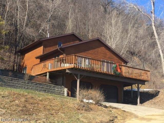 Kelly Meyer, Realtor - Keller Williams Premier Realty - Caledonia, MN